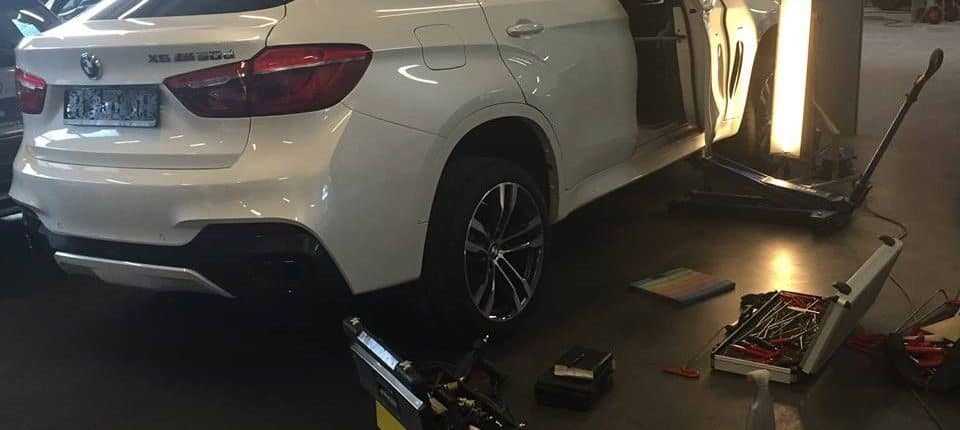 Beulendoktor München ↗️ Wir entfernen Beulen am Auto